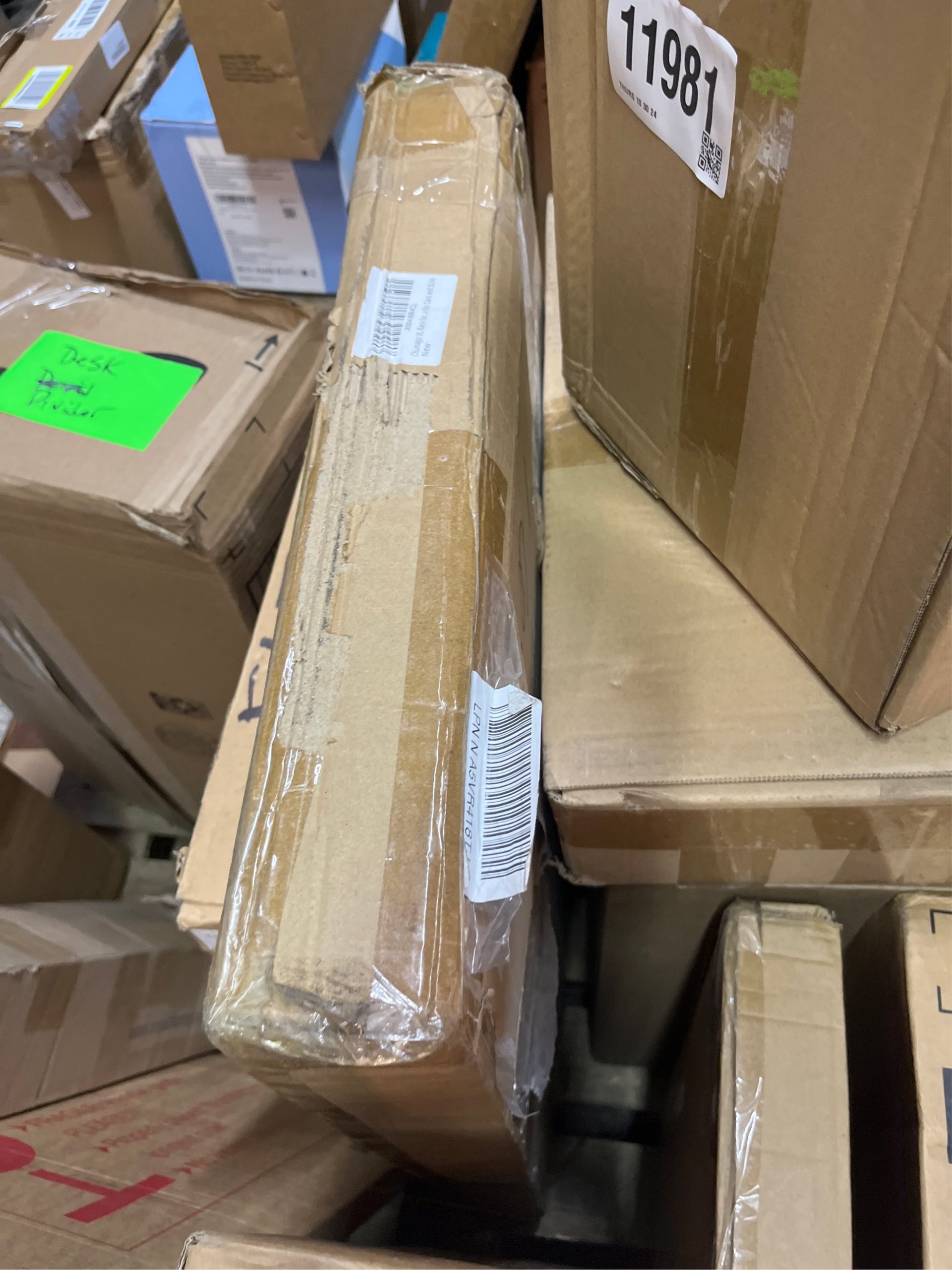 AUCT 11987 – $100 XL 3-in-1 Convertible PU Leather Dog Car Seat | Savannah Liquidation