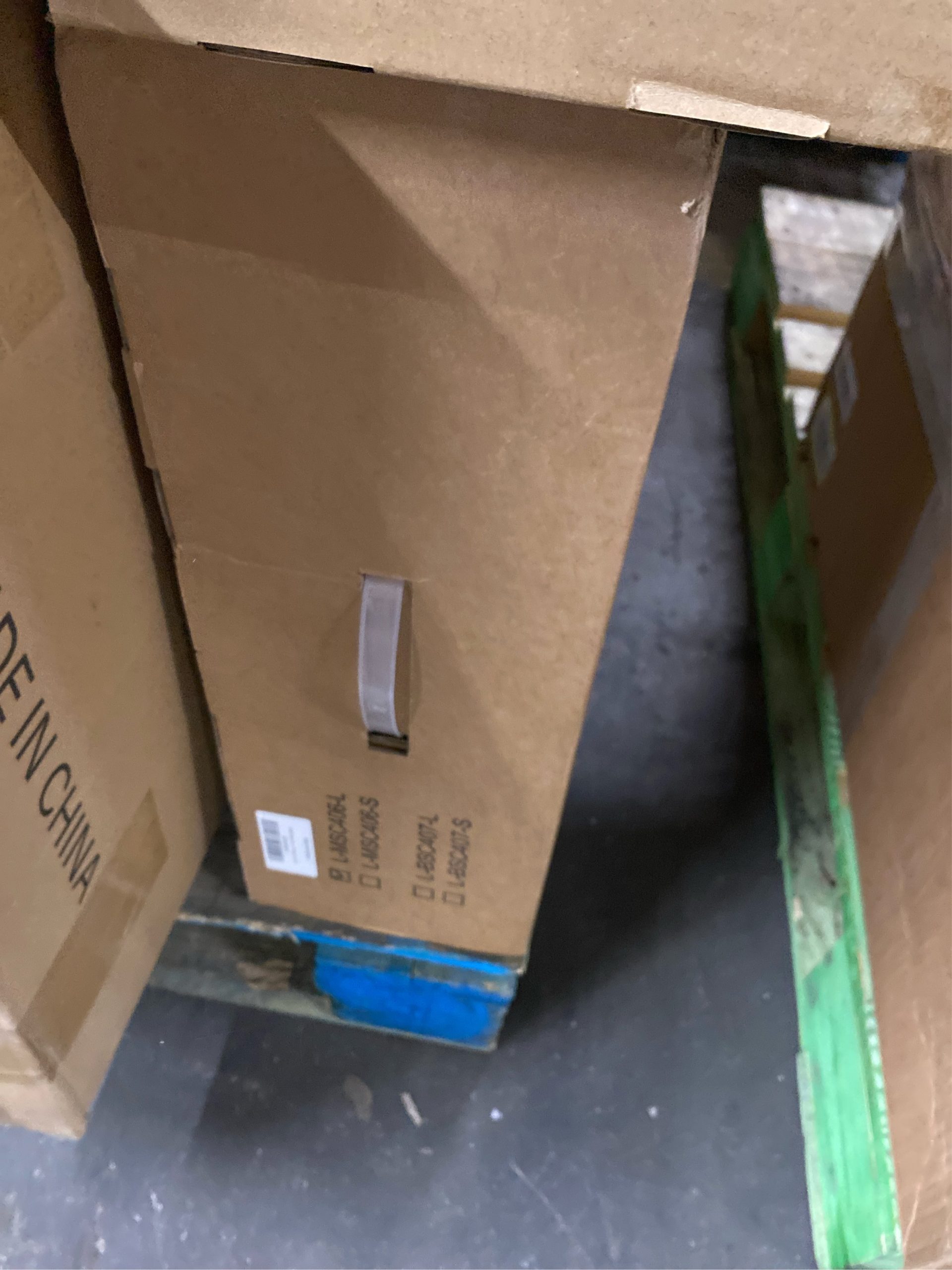 AUCT 11663 – $189 Electric Bidet Toilet Seat Elongated with Hea | Savannah Liquidation