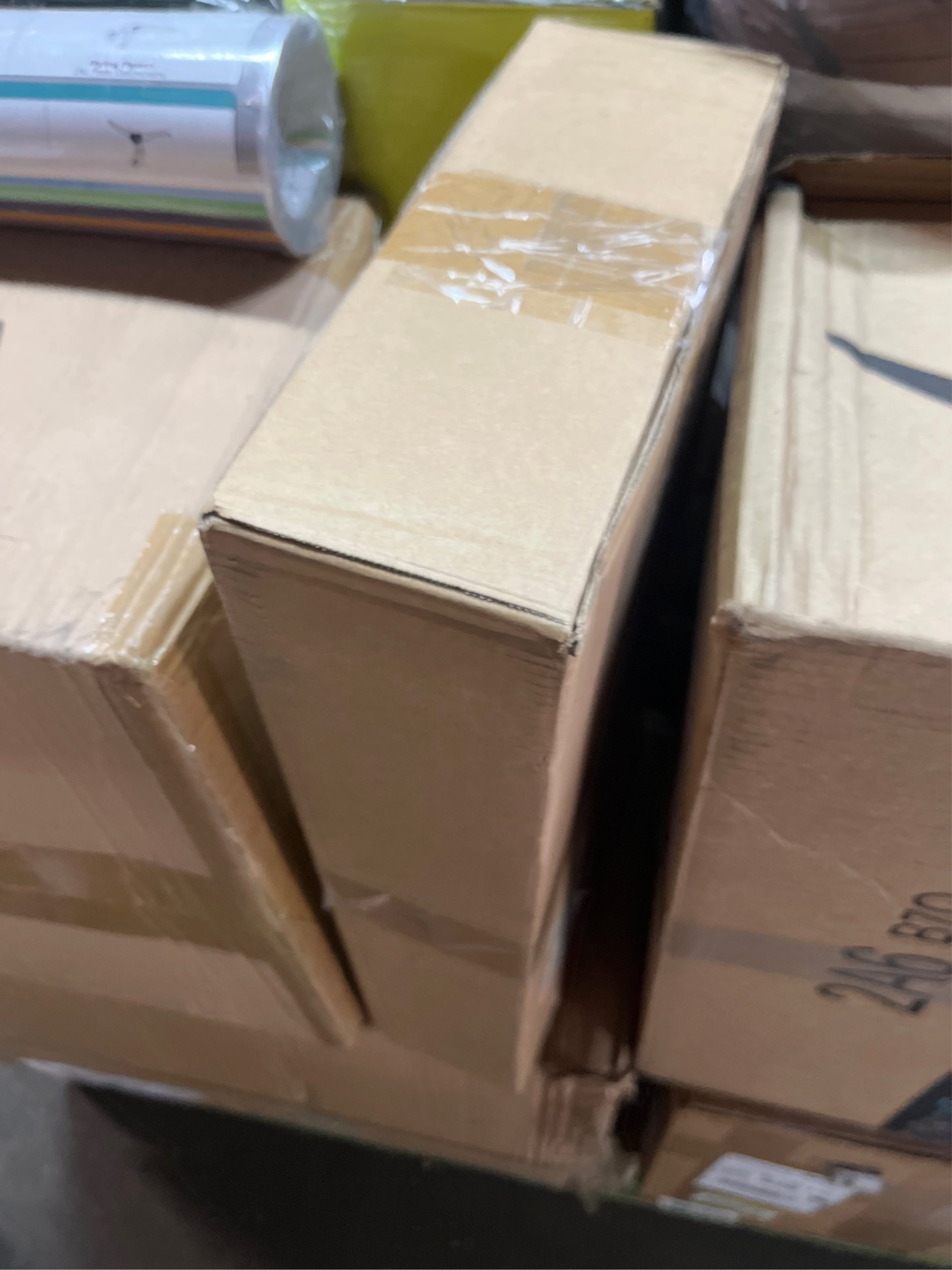 AUCT 2252 – $53 Valve Cover Compatible with 2010-2015 Hyundai ...