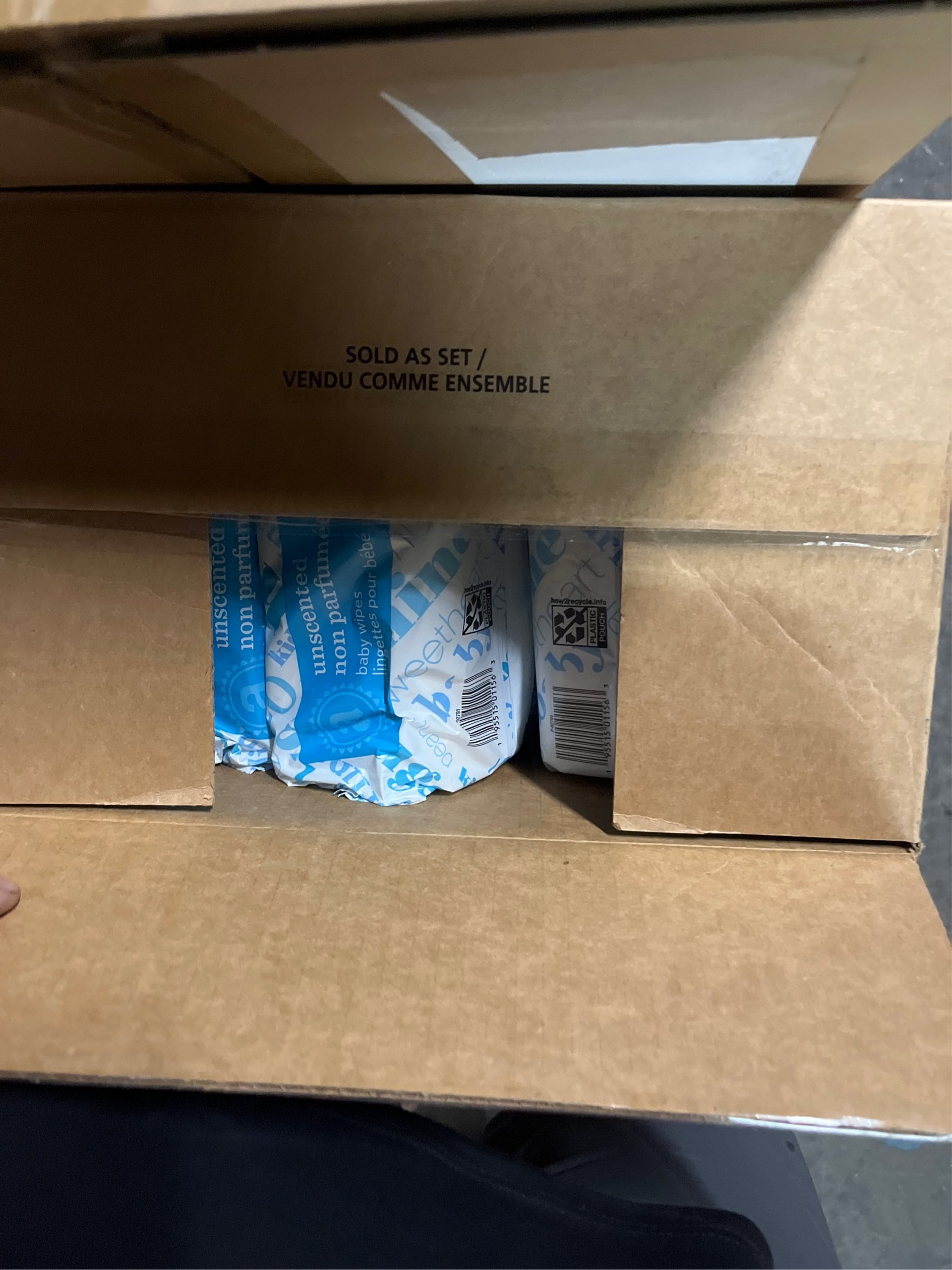 AUCT 501 – Amazon Elements Baby Wipes, Unscented, White 810 C ...